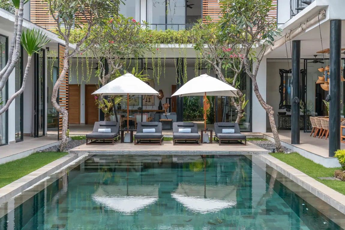 Villa Vida Mira: 4 Bedroom Villa in Canggu for RENT